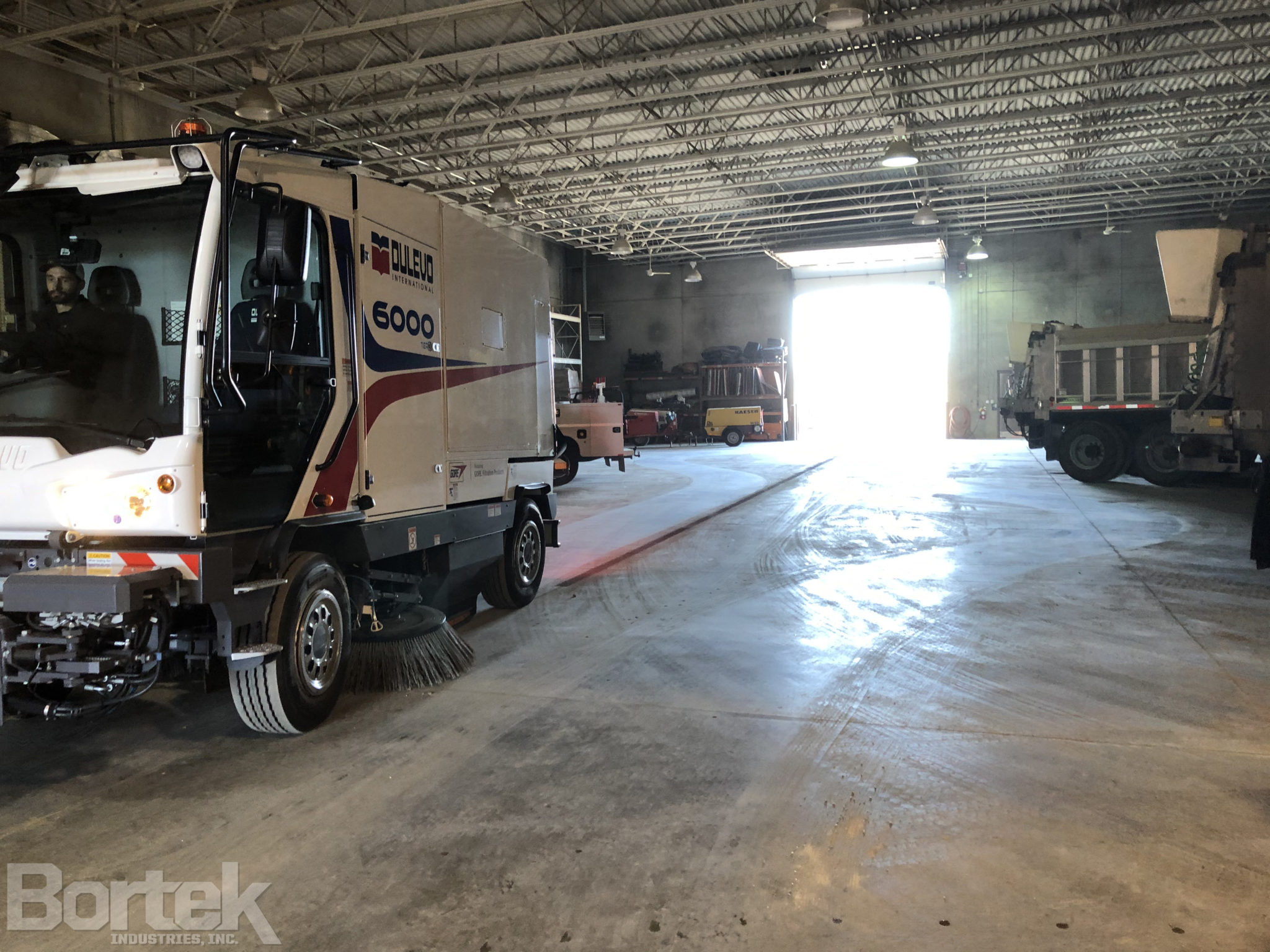 Dulevo 6000 Revolution Street Sweeper - Bortek PWX