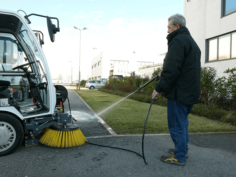 Dulevo 850 Mini Sweeper - Bortek PWX