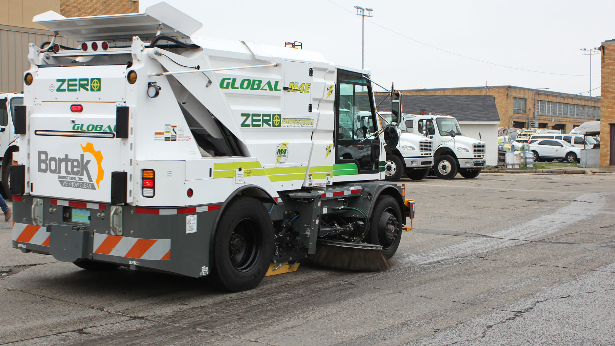 Global M4 EV Supercharged ⚡ - Bortek PWX