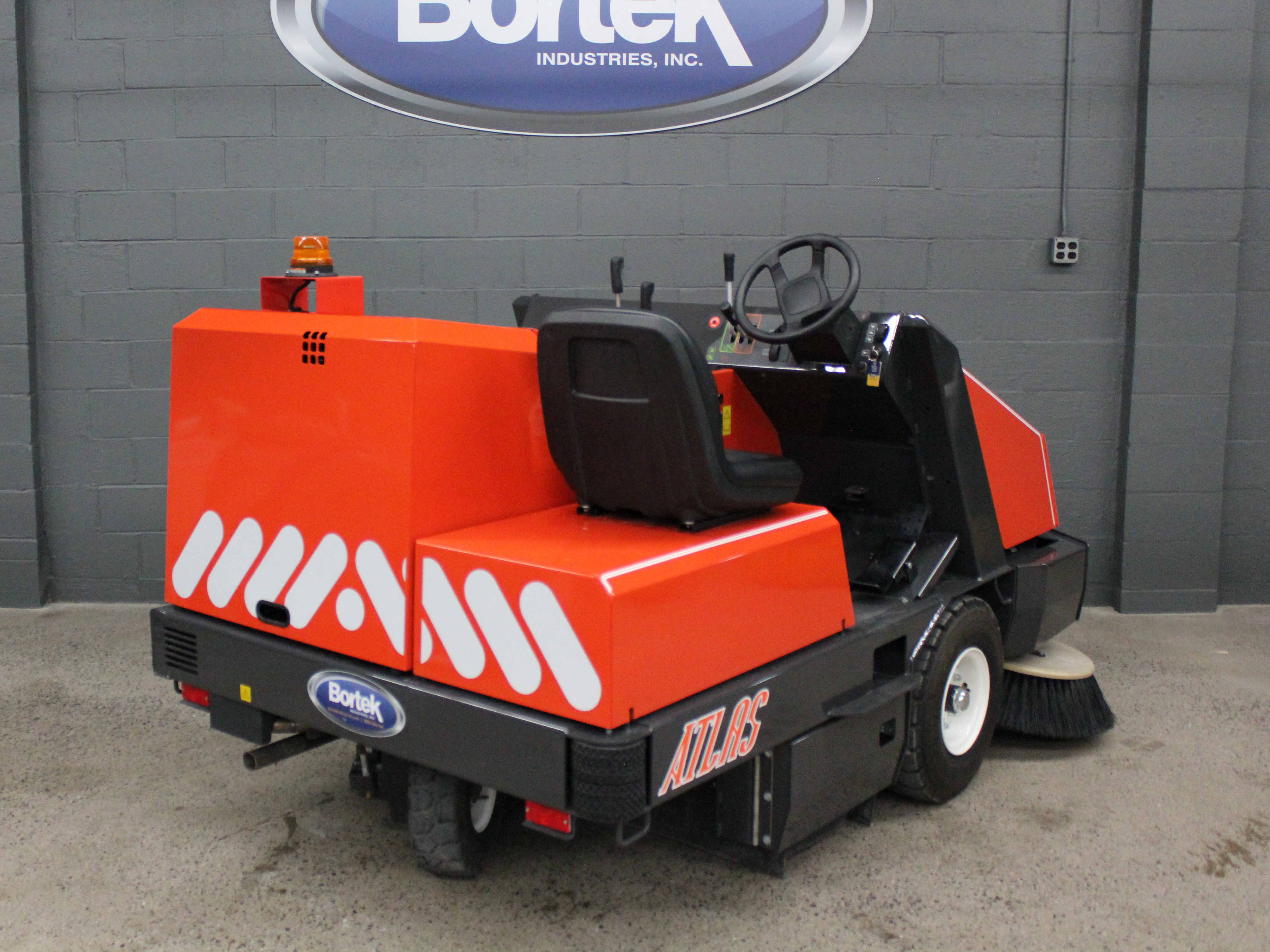 PowerBoss Atlas Sweeper - Bortek PWX
