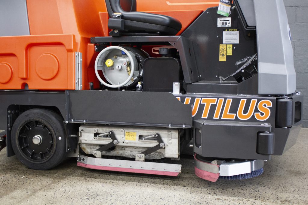 PowerBoss Nautilus Sweeper/Scrubber - Bortek PWX