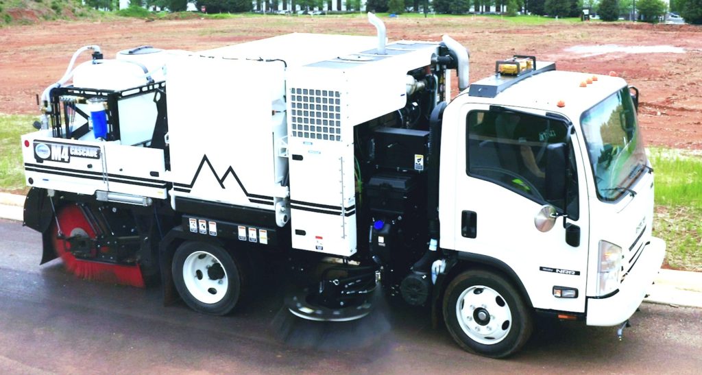 Schwarze M4 Cascade Street Sweeper - Bortek PWX