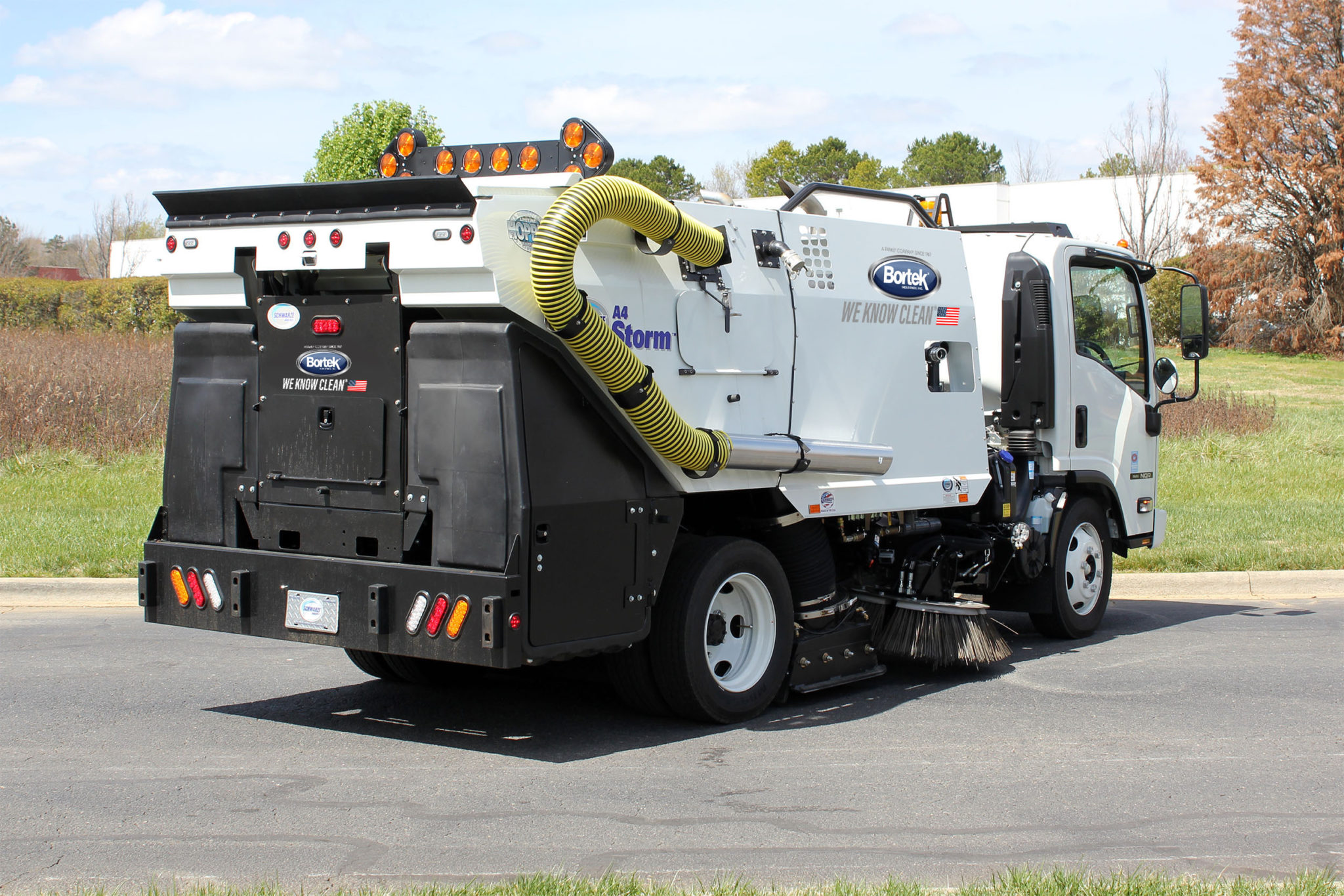 Schwarze A4 Storm Street Sweeper - Bortek PWX