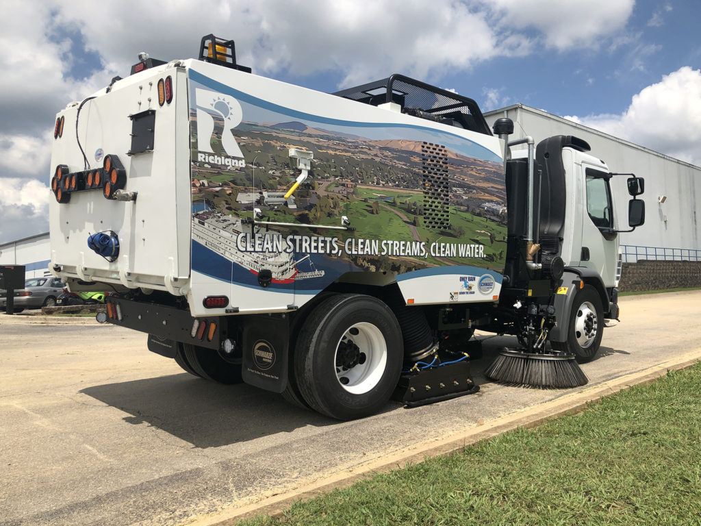 Construction & Job Site Cleaning & Excavation Equipment - Bortek PWX