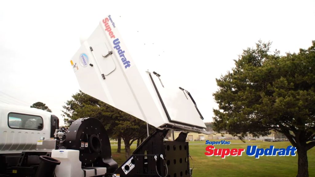 Schwarze SuperVac Super Updraft Sweeper - Bortek PWX